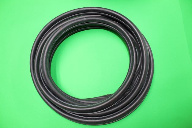 Front Windscreen Rubber (Mk 3 Capri)